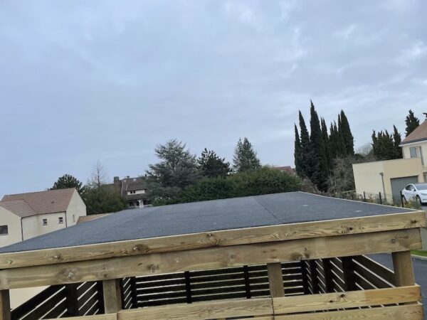 Terrasse bois composite sur pilotis à Mareil-Marly (78) - Aidlib